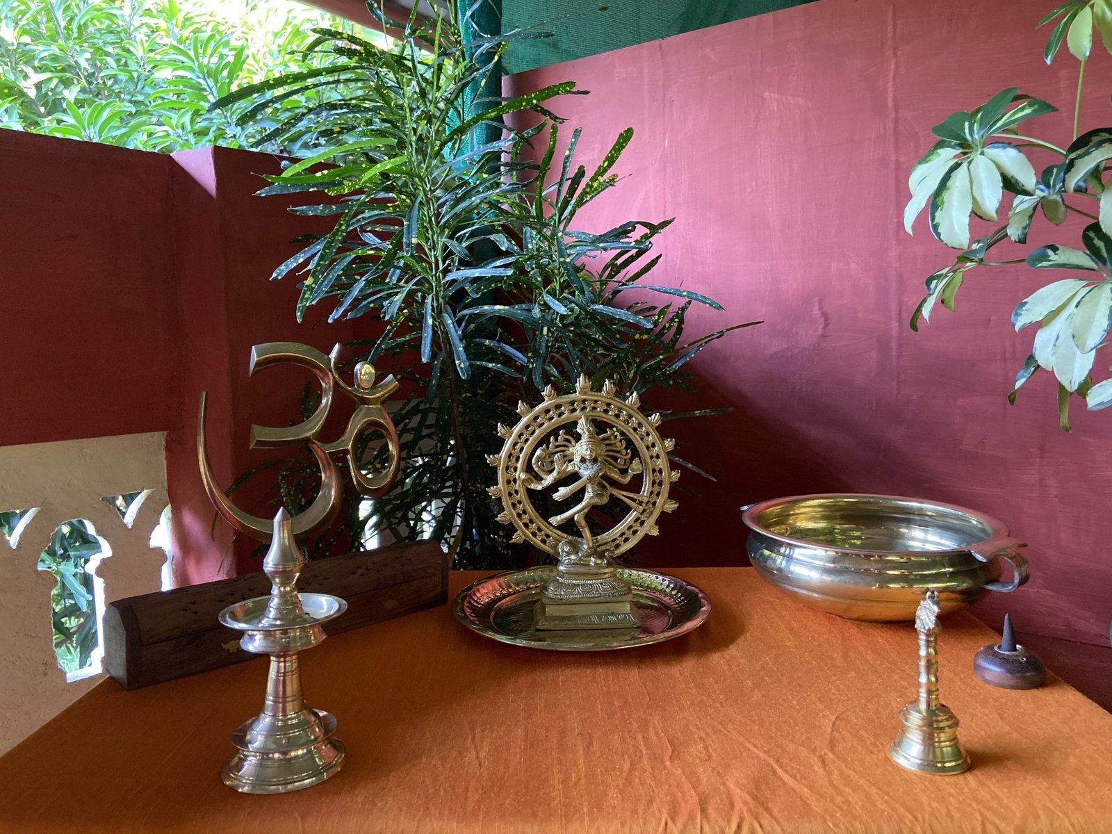 Top 10 Yogic Saints Who Shaped Indian Spirituality - Devvrat Yoga Sangha
